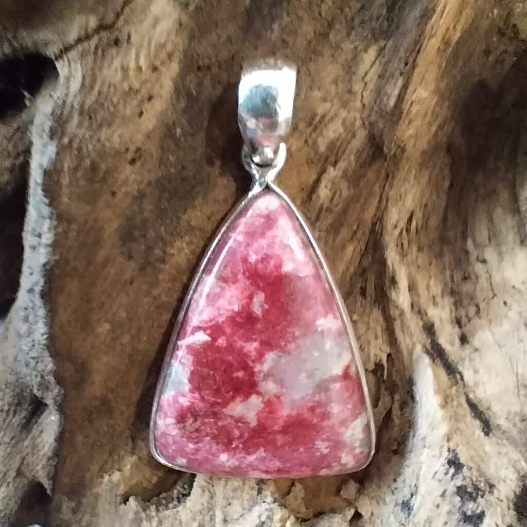 Pendentif Thulite Rose Monture Argent - Vanarom's Nature